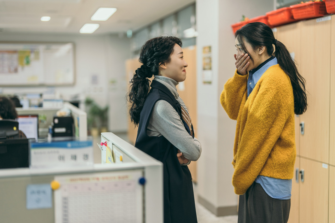용감한 시민 정보 출연진 평점 줄거리 리뷰 결말 만화적 연출의 호불호가 갈릴 듯한 한국 영화 네이버 블로그